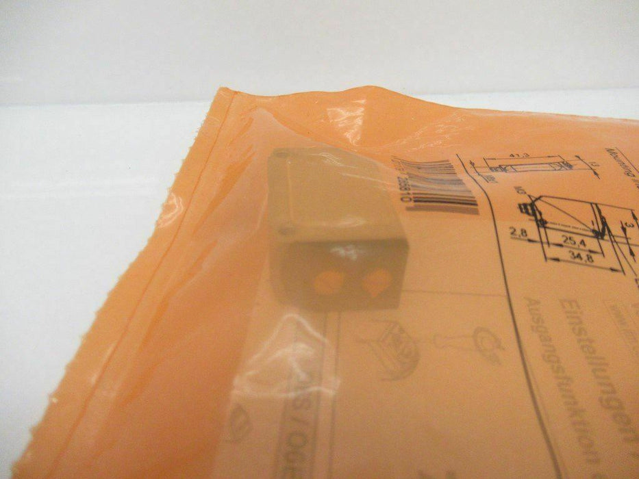 Ifm Electronic O6P309 O6P-FPKG/AS/4P Retro-Reflective Sensor, M8, PNP ...